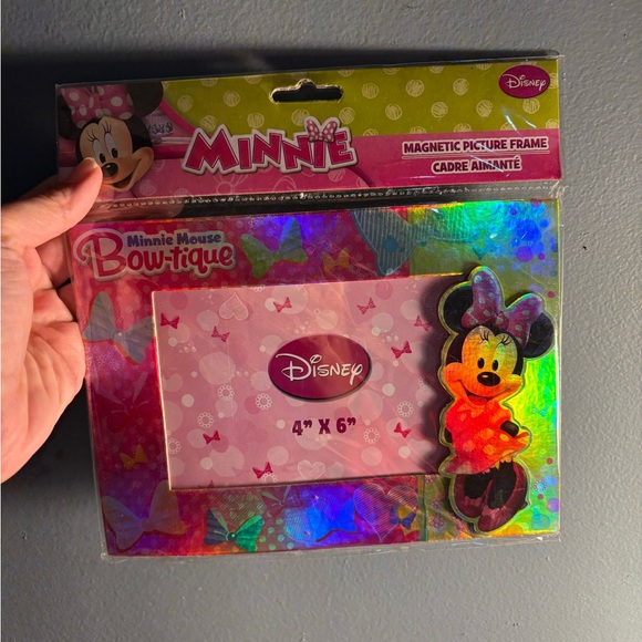 Disney | Kitchen | Disney Minnie Mouse Bowtique Magnetic Frame Pink And ...
